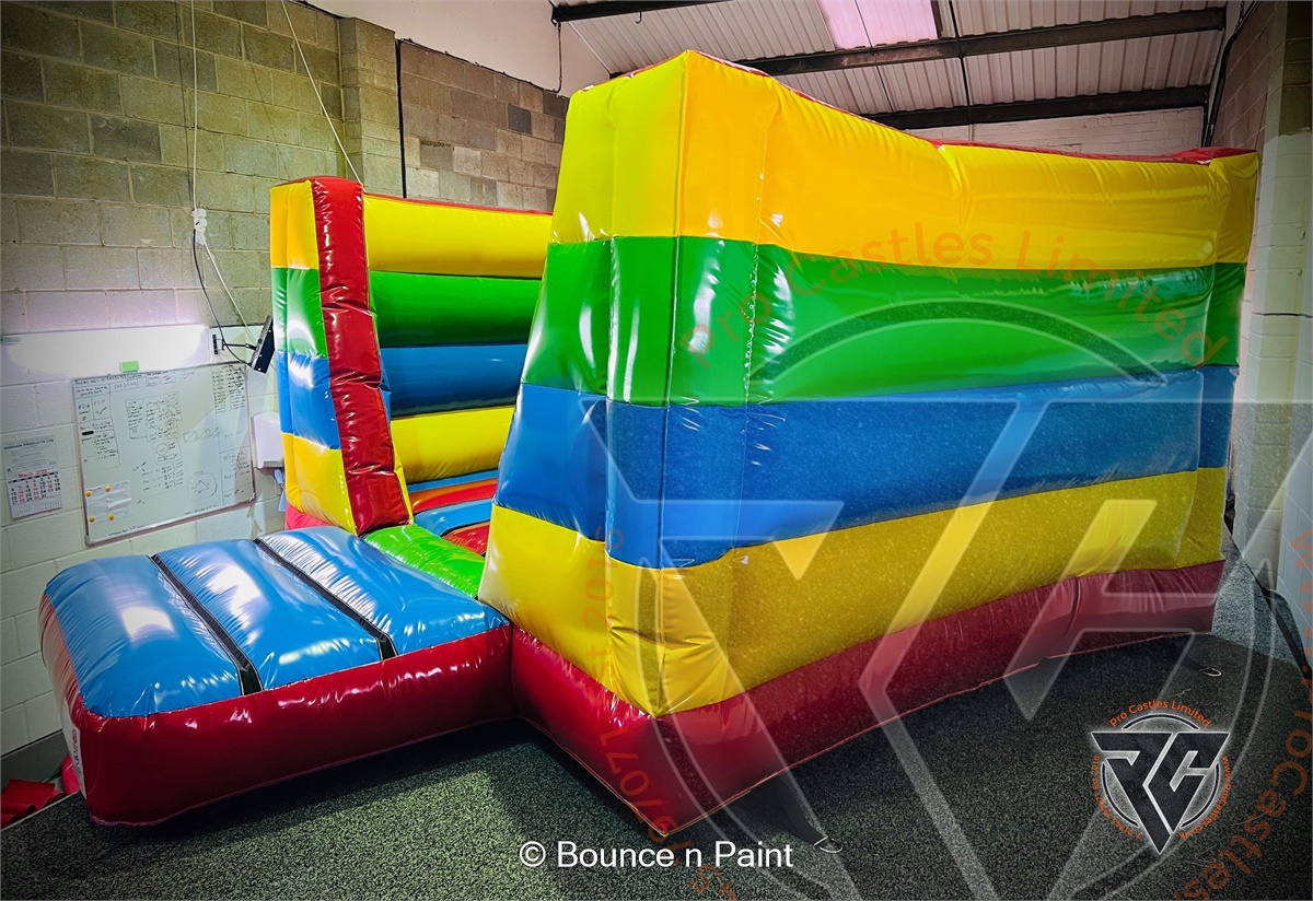 Circus soft play & indoor bouncy castle - Bouncy Castle Hire Manchester ...
